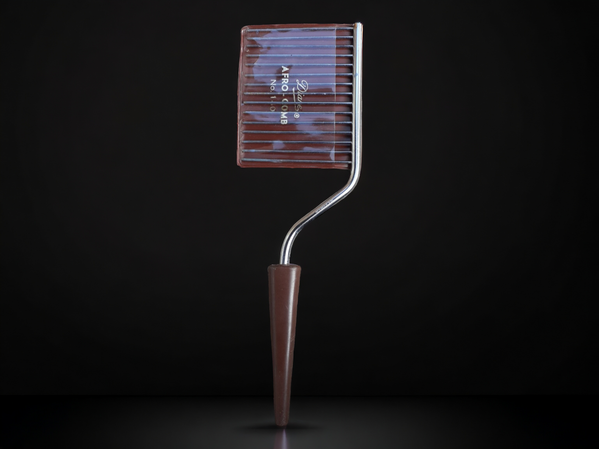 Vintage Diane No. 140 Metal Afro Rake with case – Kargo Fresh